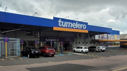 Tumelero amplia operação e abre duas novas lojas no Sul - Grupo Amanhã